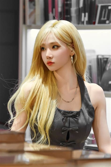 Kpop Blonde Haired Blond Kpop Idol With Red Eyes Blond Haired Asian