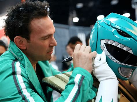 더쿠 미국판 파워레인저의 전설 제이슨 데이비드 프랭크 49세 나이로 사망