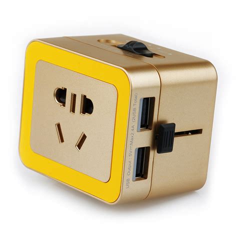 多功能出国转换器