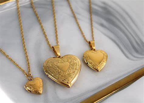 18k Gold Heart Locket Necklace Big Small Medium Heart Locket Etsy Uk