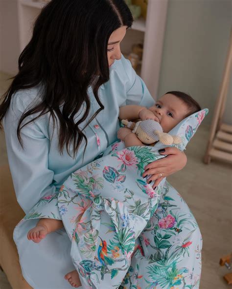 ‎ست لباس زایمان مادر و نوزاد قنداقچی‎ ‎این پست رو بفرست بره تو