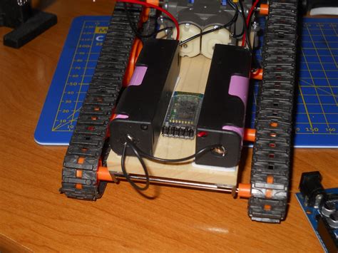 Fpv Virtual Reality Arduino Controlled Tracked Robot 17 Steps With Pictures Instructables