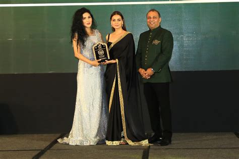 Ms Simran Ahuja Golden Excellence Awards 2025