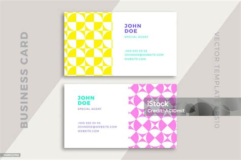 현대적인 창조적 인 명함 수평 템플릿 기하학적 패턴의 트렌디 한 기업 문구 모형 샘플 텍스트가있는 간단한 벡터 편집 가능한 배경