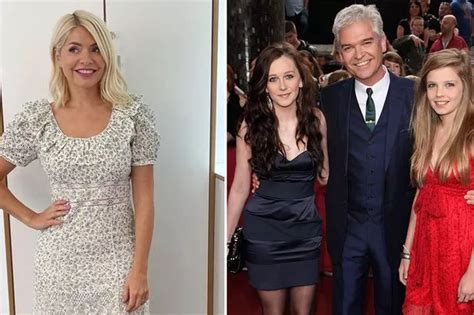 Phillip Schofields Daughters Unfollow Holly Willoughby Just Days