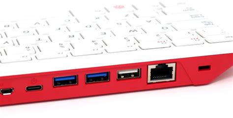 Купить Микрокомпьютер Raspberry Pi 400 белый в кредит в Алматы Kaspi Магазин