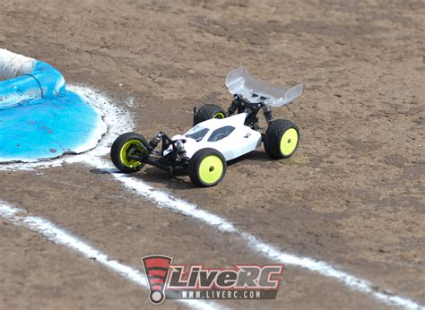 LRC EXCLUSIVE TLR 4WD Spy Shots LiveRC Com R C Car News Pictures Videos And More