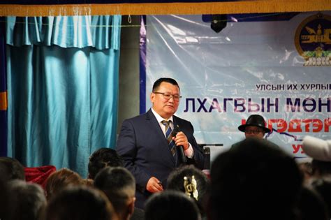 Vip76 Mn УИХ ын гишүүн Л Мөнхбаатар тойрогтоо ажиллаж төрийн үйлчилгээг нэг цэгээс хүргэлээ