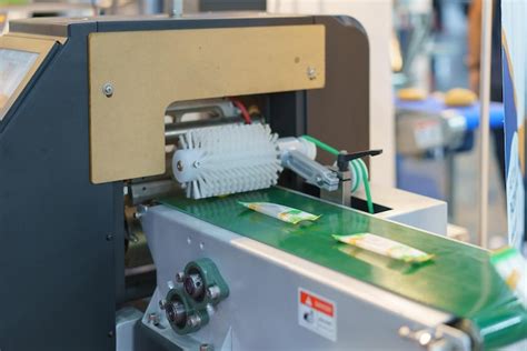 premium photo automated packaging machine for snack foods