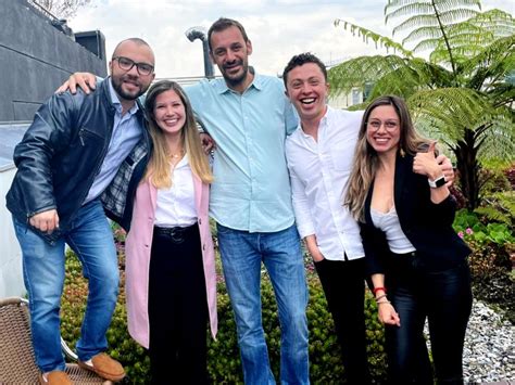 Julian Gongora Forero Auf Linkedin Infobip Trabajar Sin Emoción Es Como Bailar Sin Música Al