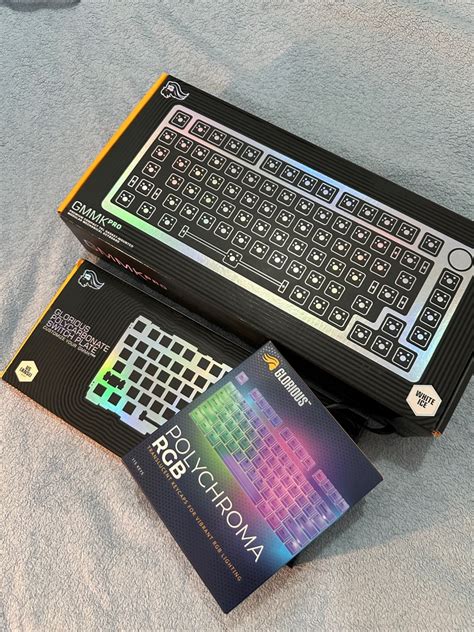 Gmmk Pro With Pcb Place Polychroma Keycaps Computers And Tech Parts