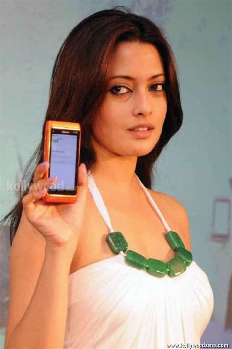 Riya Sen Sexy Pics 03 104051 Kollywood Zone