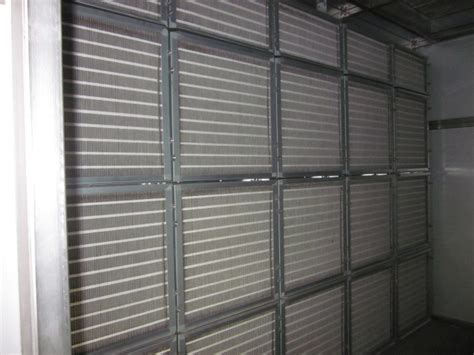 中性能フィルター交換 日本空調メンテナンス株式会社