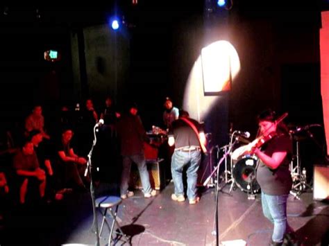 Circle Bobby Banduria Song Lyrics Music Videos And Concerts