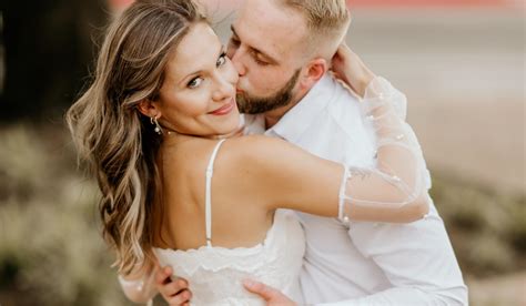 Kelly Dunn And Tyler Slocums Wedding Website