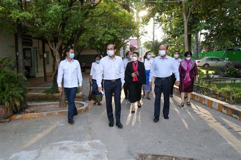 រដ្ឋមន្ត្រីសុខាភិបាល ចុះពិនិត្យមន្ទីរពេទ្យ និងដំណើរការសាងសង់អគារពេទ្យមន្ទីរពេទ្យបង្អែកខេត្តសៀមរប