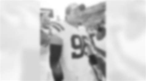 Colts Re Sign Dt Taven Bryan