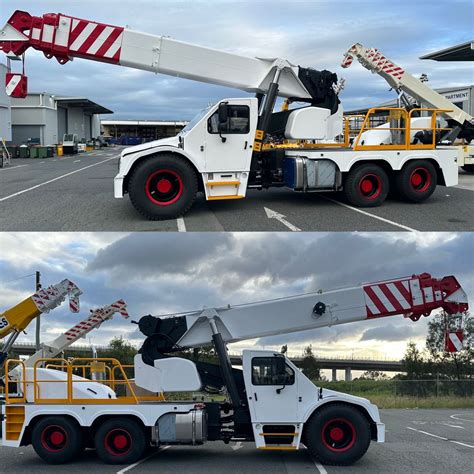 Well Here Is Our New 40t Franna Yep We Went With Hook And Haul Fleet Colours On This One