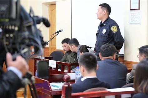 Ерөнхий сайдын зөвлөх асан Л Гансүх нарыг шүүх хурлын тов гарлаа