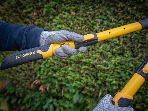 Roughneck XT Pro Telescopic Bypass Loppers Mm Carey Tools