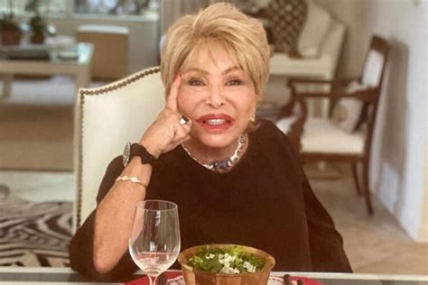 Hot Sexy Rommy Hunt Revson Bikini Pics