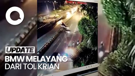 Video CCTV: Detik-detik BMW Melayang dari Tol Krian-Gresik