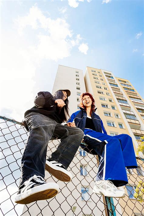 Cropp - The official website of LPP SA