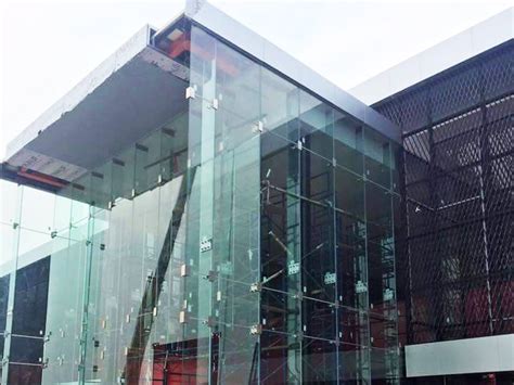 ง เคพี กลาส ติดตั้ง กระจก อลูมิเนียม คอมโพสิท เชียงใหม่