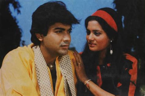 Vijeta Pandit ফ্লপ হিরোর সঙ্গে প্রেম বিচ্ছেদ অমর সঙ্গীর ঝিলিক হারিয়ে গেলেন আঁধারে