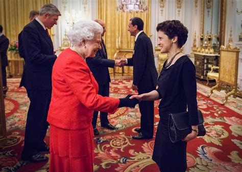 მუდამ მემახსოვრება თქვენი ხელის ჩამორთმევა რას წერს წულუკიანი დედოფალ ელისაბედის