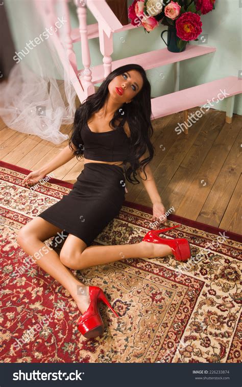 Crime Scene Simulation Sensual Unconscious Woman 스톡 사진 Shutterstock