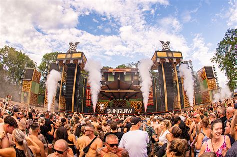 Line Up Sunglow