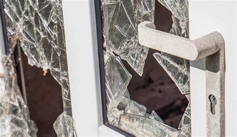 Broken Window How To Fix Replace Glass Window Panes DIY NestKoo