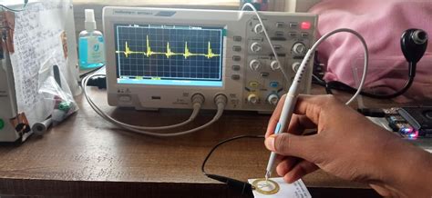 A Quick Dive Into Oscilloscopes My First Hands On Experience With