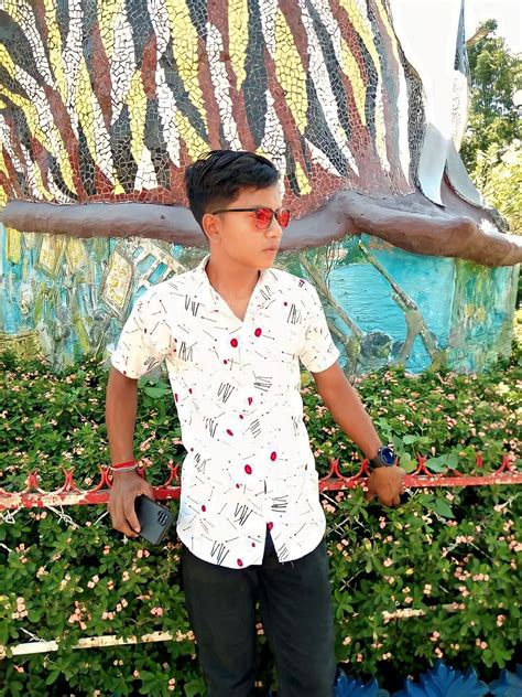 A Glance Is More Important Than Touching Him 😇 Proshanto Roy