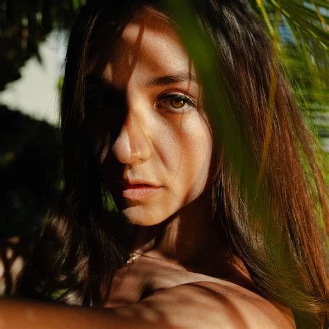 The Voice” Favorite And Viral Sensation Maddi Jane Releases New Ep Imm