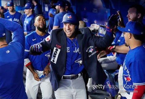 스프링어 통산 52번째 리드오프 홈런 올 시즌 9개째｜스포츠동아