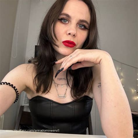 Your Mistress Annas Official Social Fan Page Loyalfans
