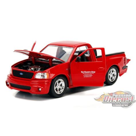 Brians Ford F 150 Svt Lightning Pickup Truck Red Fast And Furious 1 24