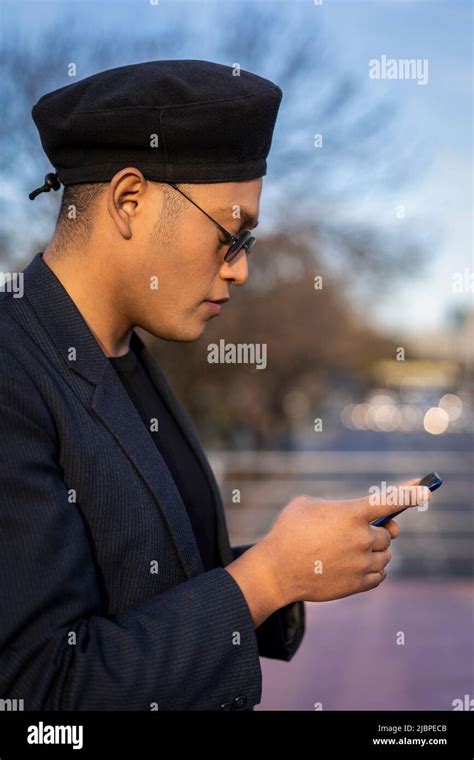 Schwuler Junge Fotos Und Bildmaterial In Hoher Auflösung Alamy