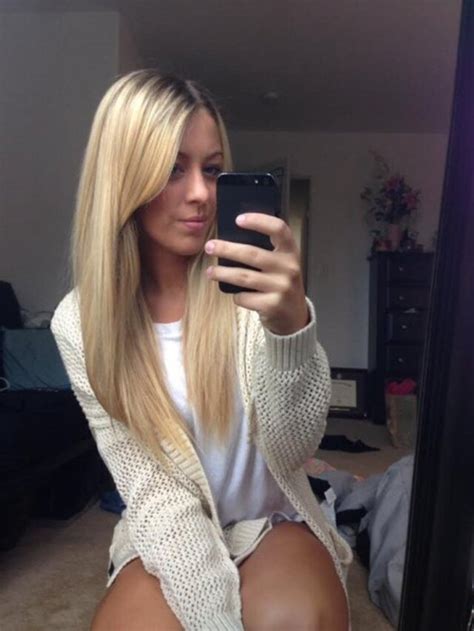 20 Naughty Selfie Girls Who Know Exactly What Theyre Doing Barnorama