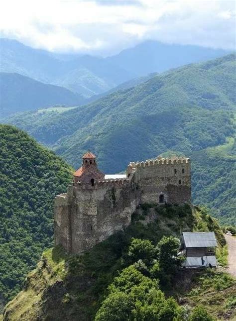 ძამის ხეობა მზოვრეთის მამათა მონასტერი