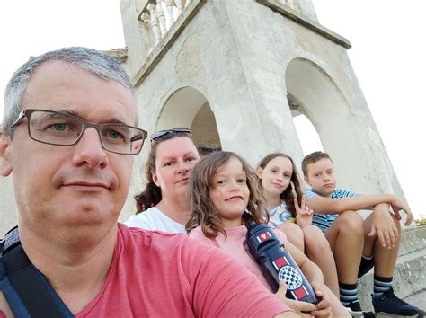 P Elez Trebamo Razmišljati Kako Domoljubno I Građanski Odgojiti Nove