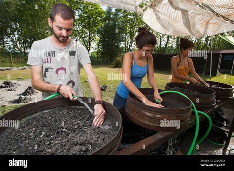 Sieving At Excavations At La Draga Neolithic Site Archaeologists