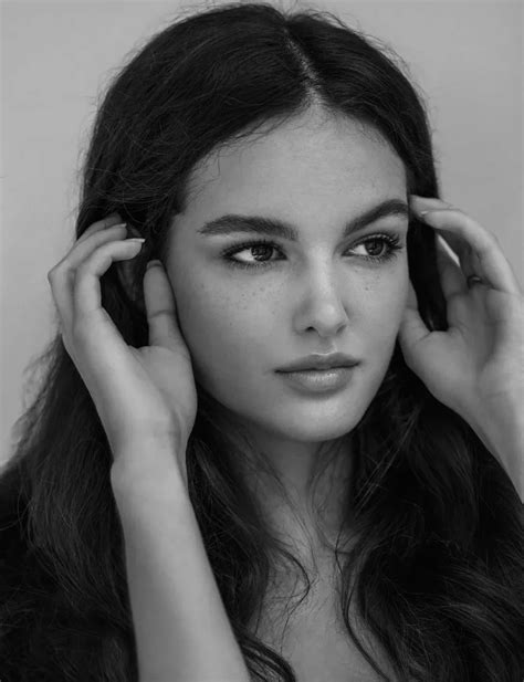 Sofia Sokolova Mona Star