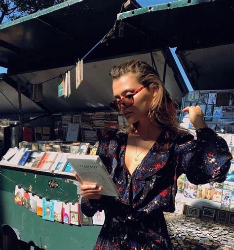 Pin By Lily On Outfit Style Fashion Fashion Pictures