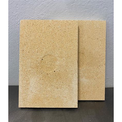 Огнеупорна шамотна плоча гладка Айзентраум ООД