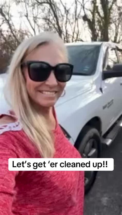 Mrs S Sylver Mrs S Sylver Urlebird