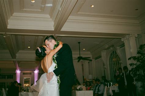 Moana Surfrider Wedding Moana Surfrider Wedding Waikiki Wedding