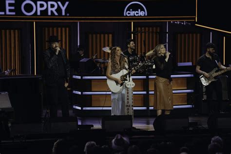 Photos See Inside Carly Pearces Milestone 100th Opry Performance